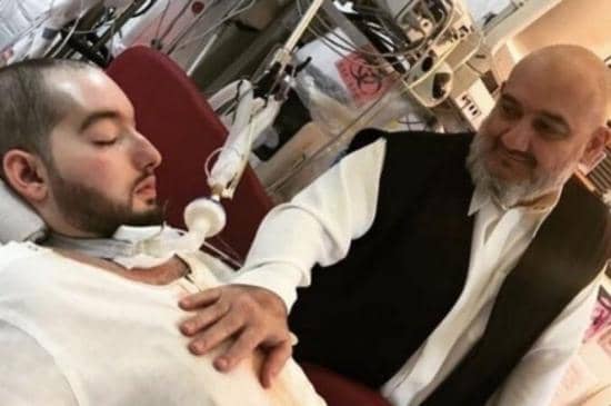 8 Fakta Pangeran Al-Waleed, Sleeping Prince dari Arab Saudi | POPBELA.com