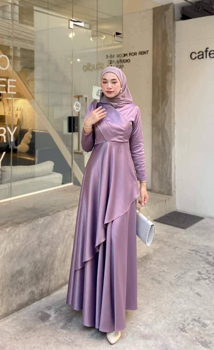 6 Model Gamis Bahan Silk Terbaru, Cocok untuk Berbagai Acara | Popbela.com
