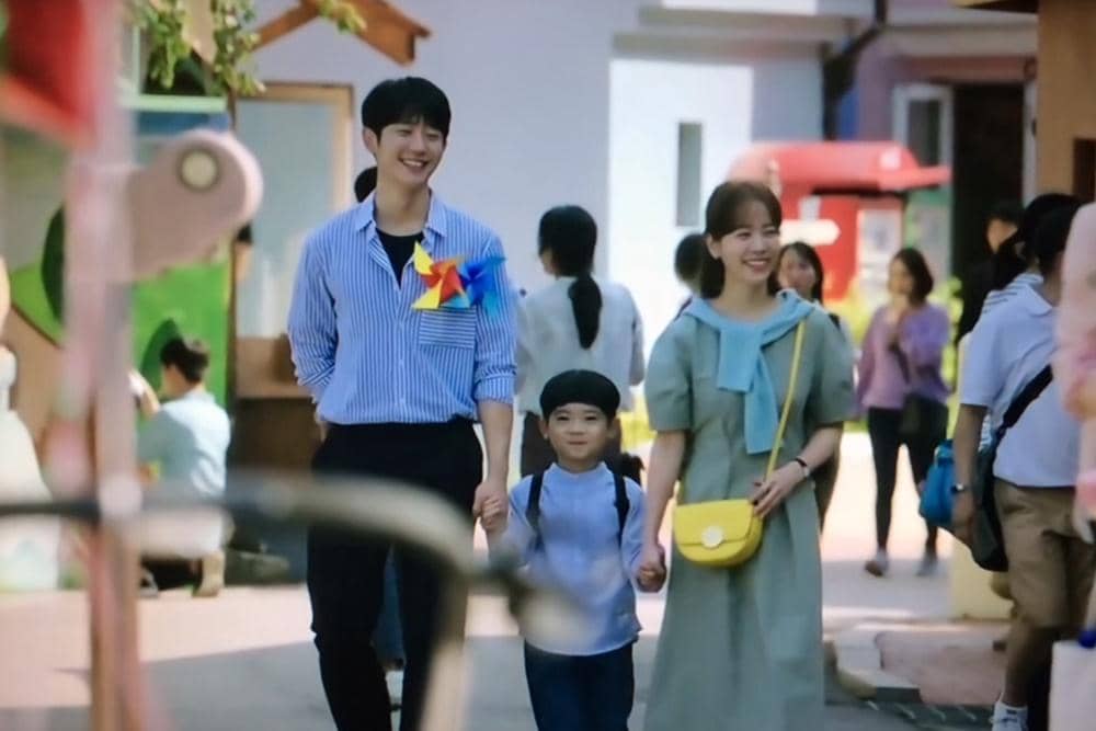 7 Karakter Ibu Tiri yang Baik Hati di Drama Korea, Penyayang! | POPBELA.com