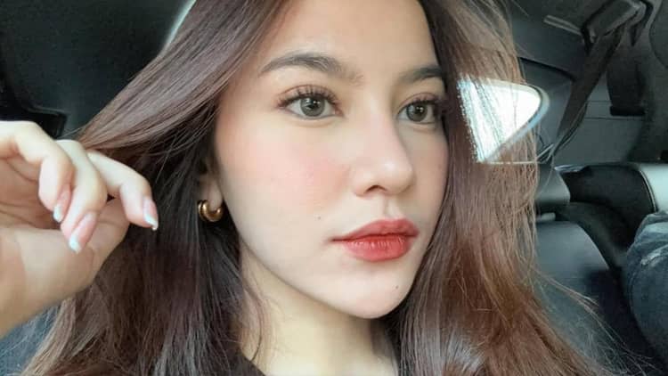 7 Inspirasi Makeup Look a la Mahalini, Fresh dan Flawless | Popbela.com