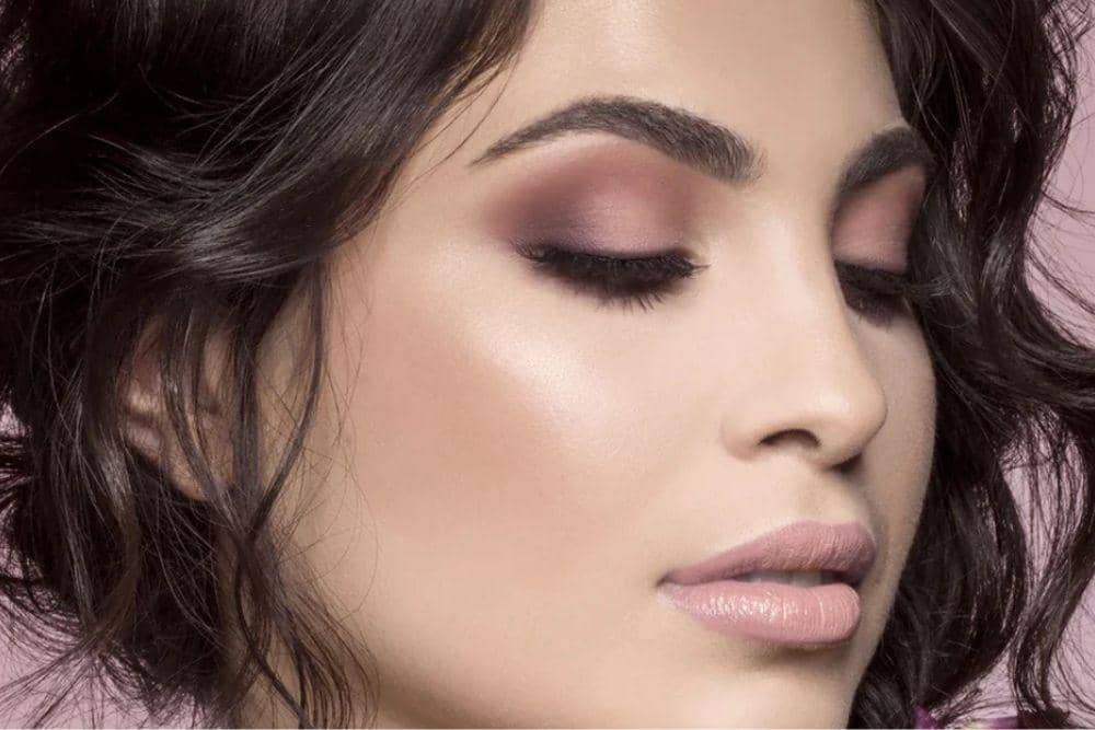 7 Warna Eyeshadow untuk Neutral Undertone | Popbela.com