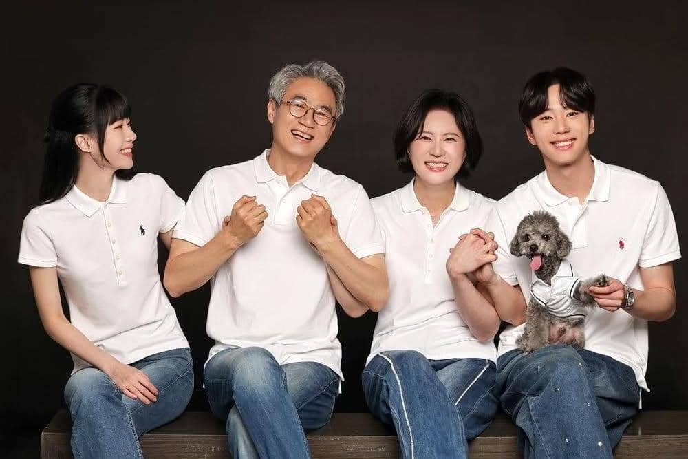 5 Fakta Keluarga Lee Jun Young, Family Man Banget! | POPBELA.com