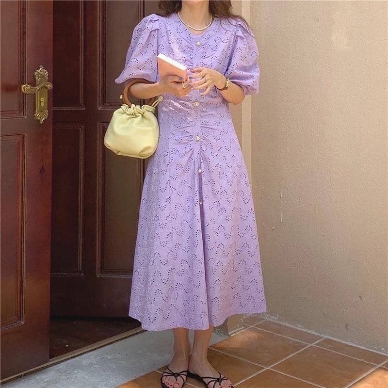 Rekomendasi Gaun Lilac untuk Acara Santai Hingga Formal | Popbela.com