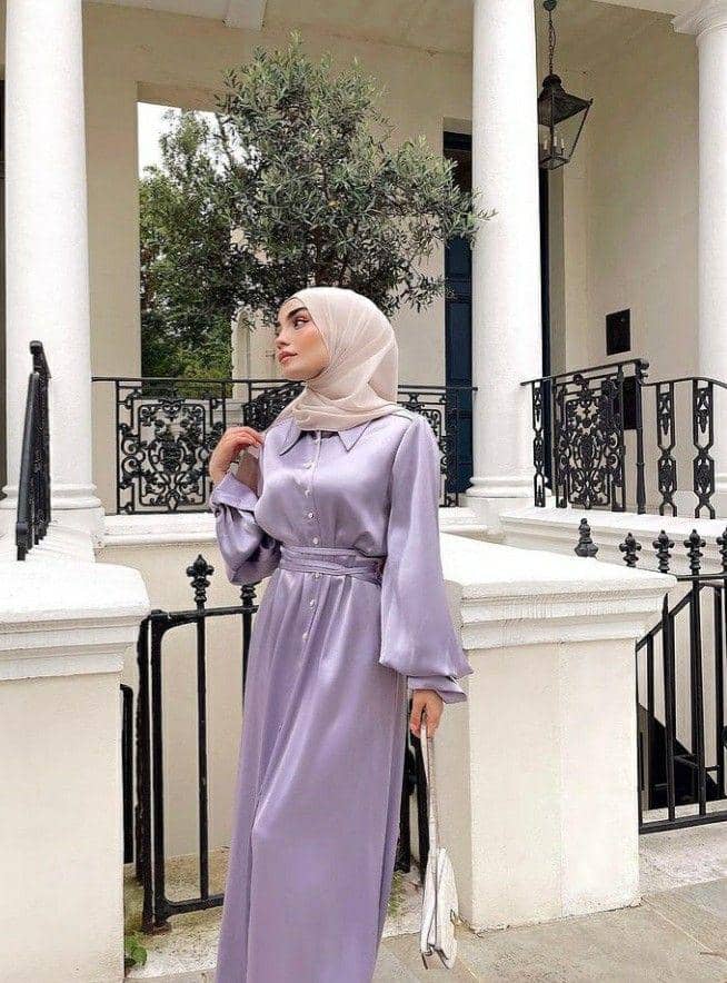 Rekomendasi Gaun Lilac untuk Acara Santai Hingga Formal | Popbela.com
