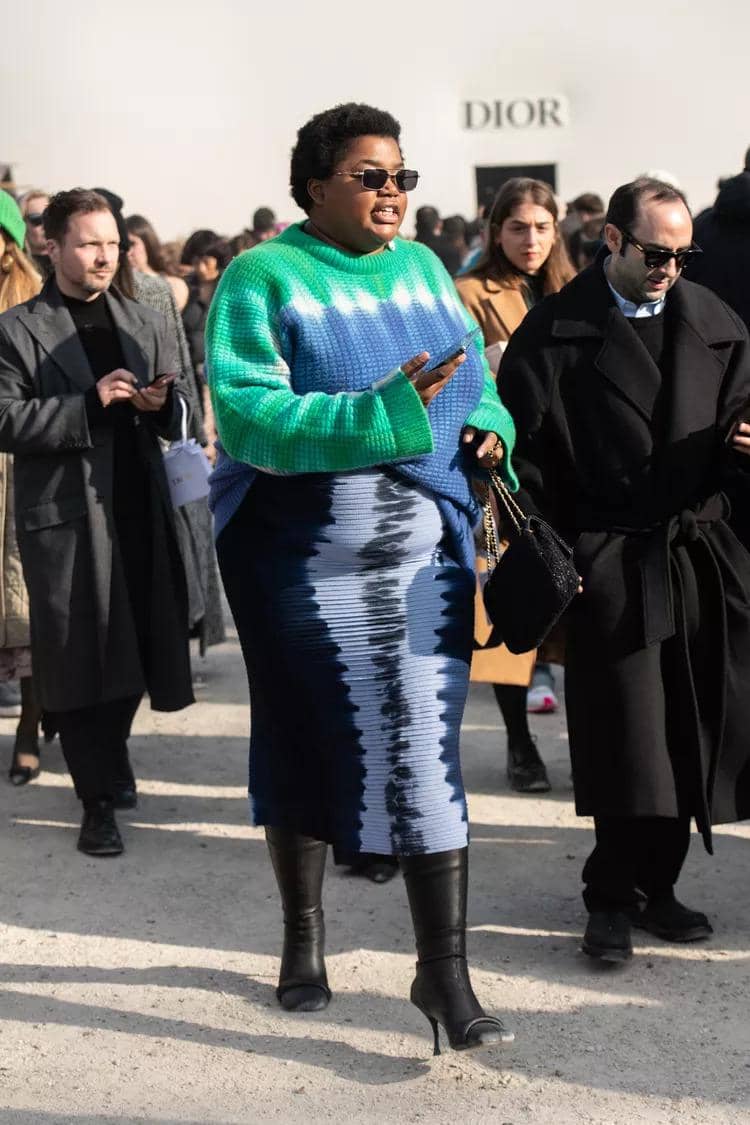 Rok Span Rajut Cocok dengan Baju Warna Apa? Ini 5 Kombinasinya ...