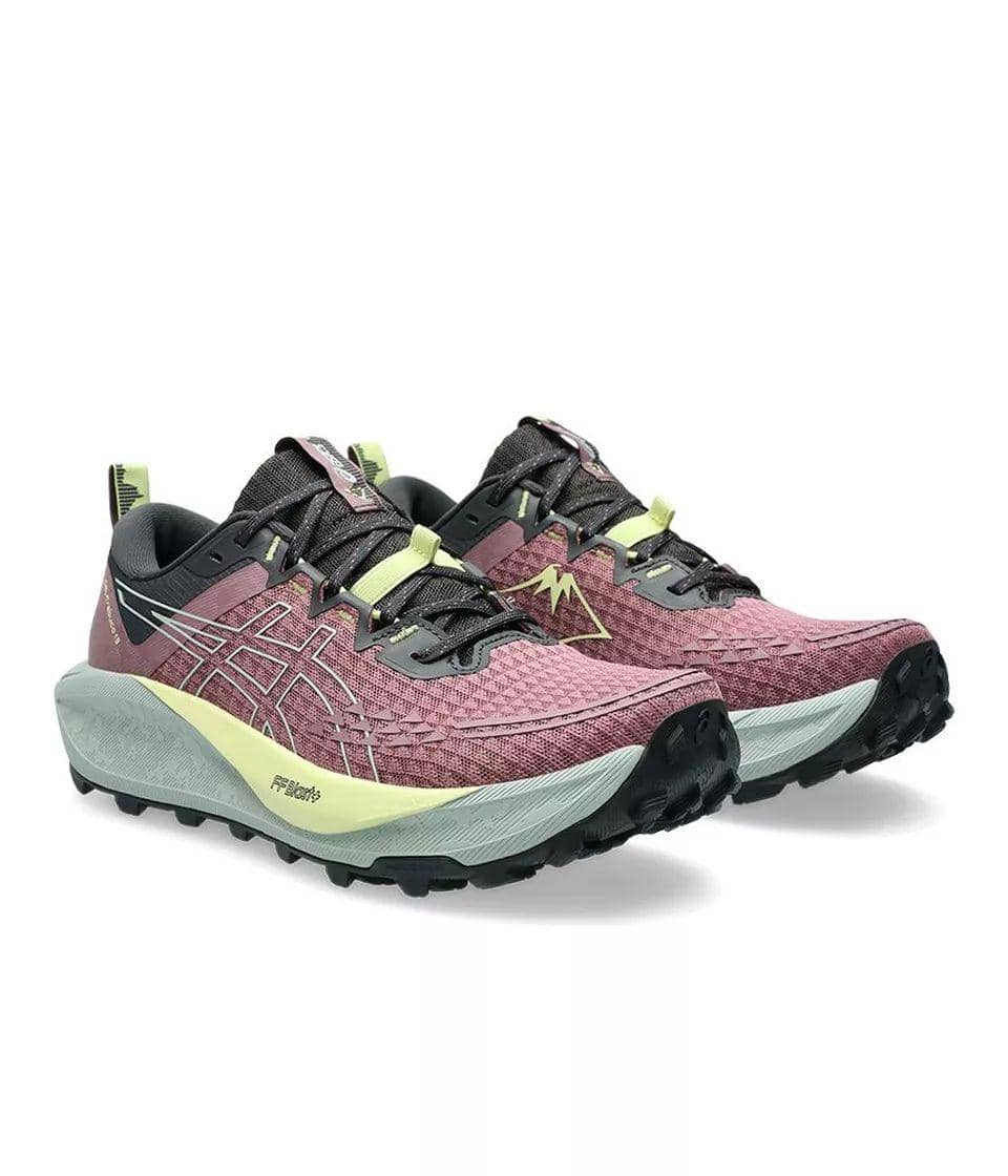 7 Sepatu yang Cocok untuk Trail Run, Cocok di Segala Medan | Popbela.com