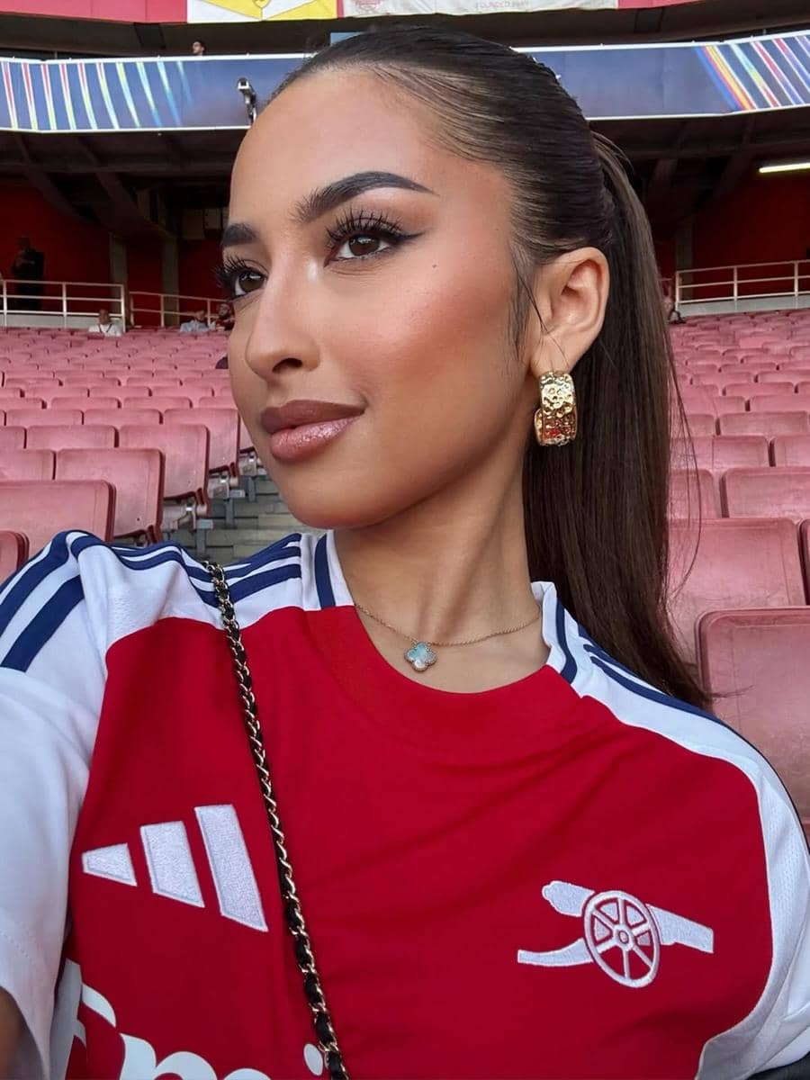 5 Inspirasi Gaya Makeup a la Jennifer Coppen untuk Berbagai Acara ...