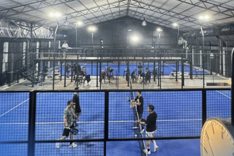 Lapangan Padel yang Ada di Jakarta Selatan beserta Harga dan ...