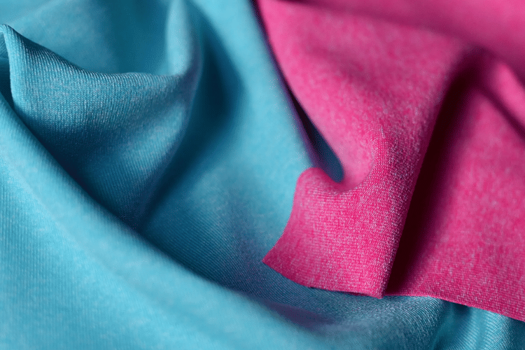 Perbedaan Bahan Nylon dan Polyester, Nomor 5 Wajib Tahu! | Popbela.com