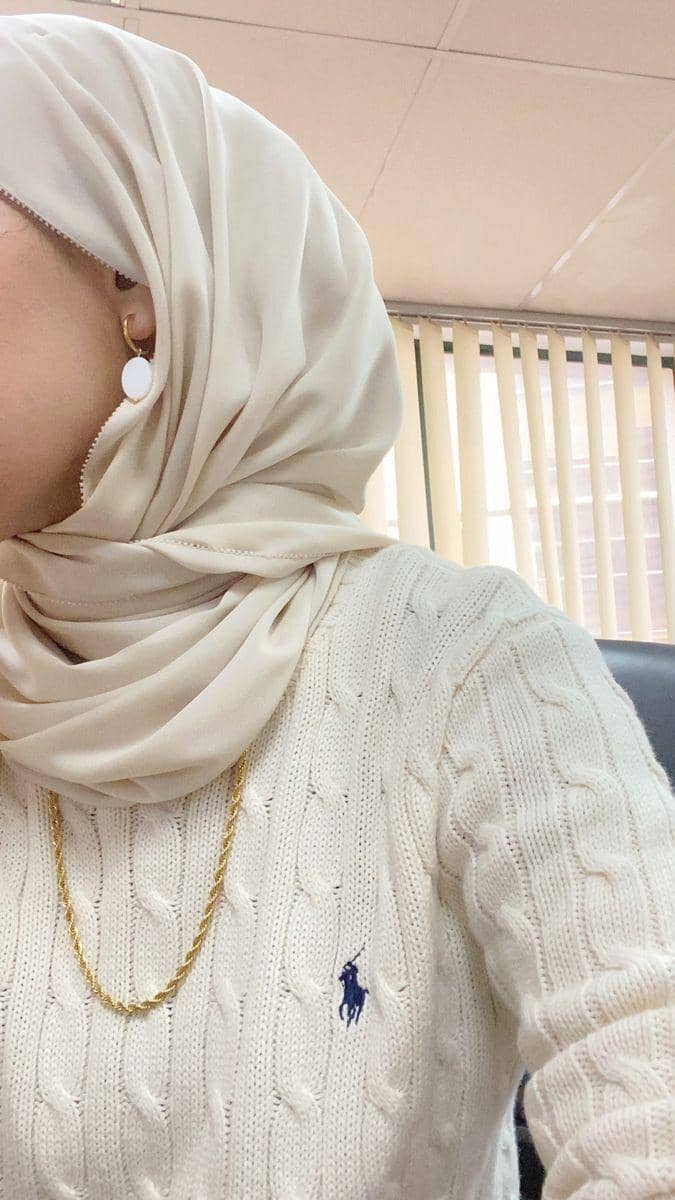 5 Model Kalung Emas Panjang yang Cocok untuk Perempuan Berhijab ...
