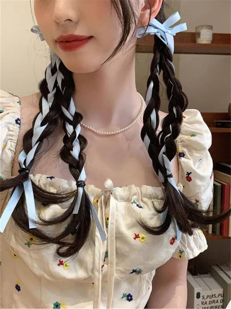 Deretan Ide Kepang Rambut dengan Pita yang Feminin dan Timeless ...