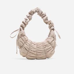 6 Model Tas Serut Wanita Terbaru, Chic dan Stylish | Popbela.com