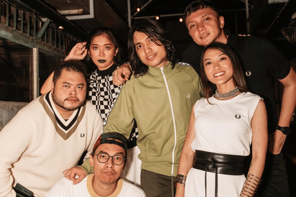 Lirik Lagu Barasuara Terbuang Dalam Waktu, OST Film Sore | Popbela.com