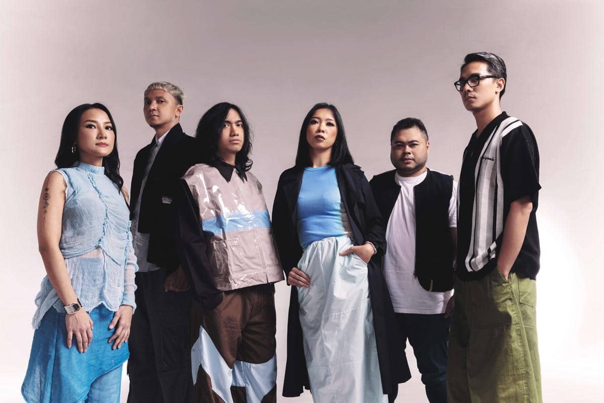 Lirik Lagu Barasuara Terbuang Dalam Waktu, OST Film Sore | Popbela.com