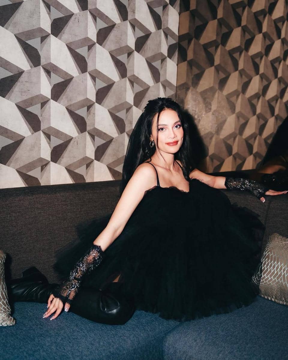 Deretan Gaya Makeup Erika Carlina yang Elegan dan Stunning | Popbela.com