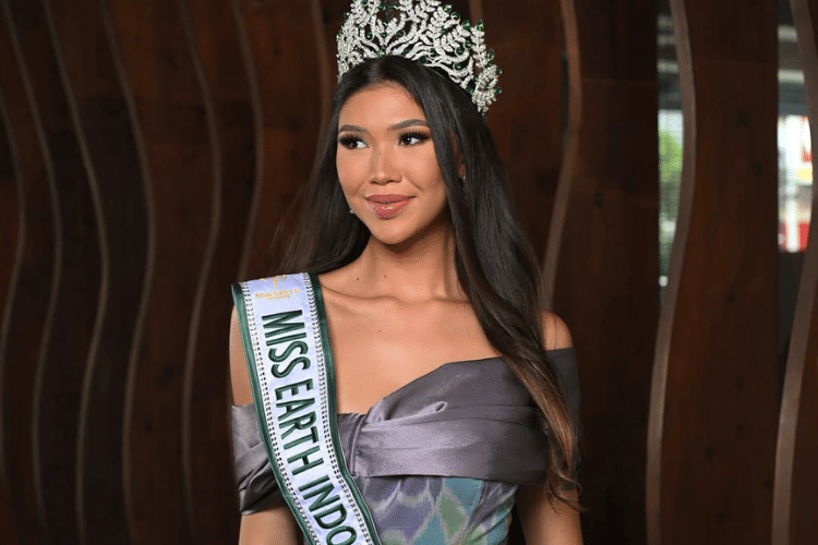 Gaya Jazmine Rowe, Perwakilan Miss Earth Indonesia 2025 | Popbela.com