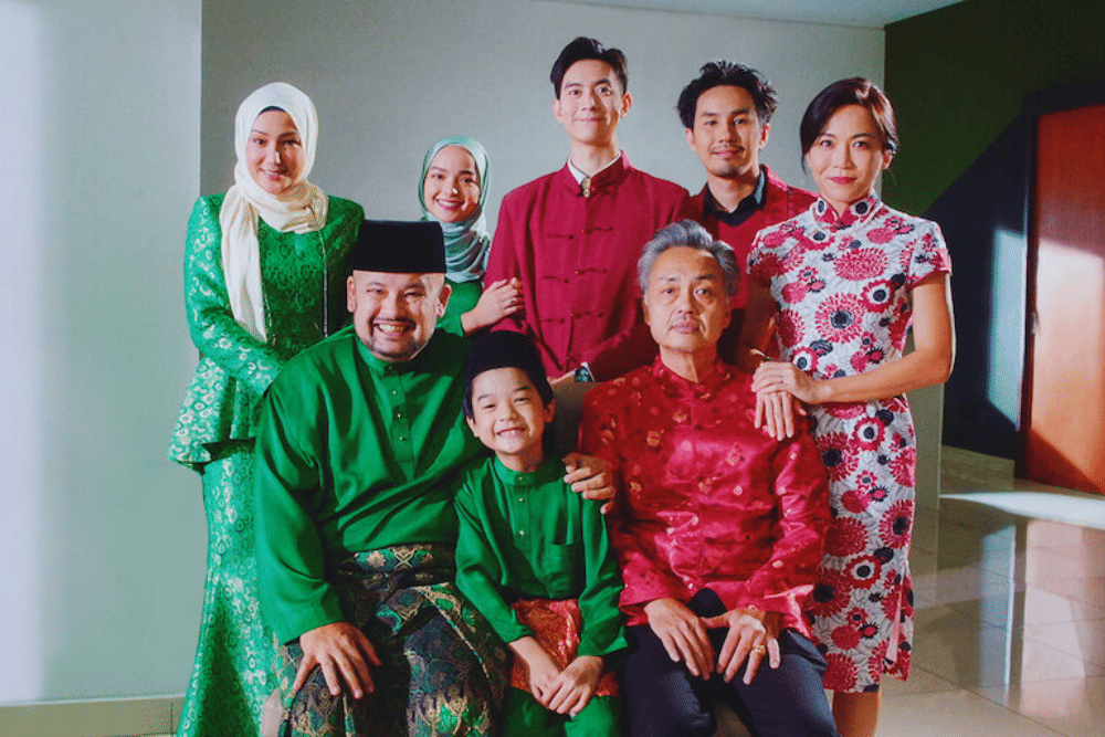 10 Film Malaysia Romantis untuk Ditonton Bareng Pasangan | Popbela.com