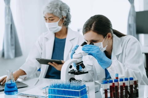 Mengenal Simbol Bahaya di Laboratorium IPA dan Artinya | Popbela.com