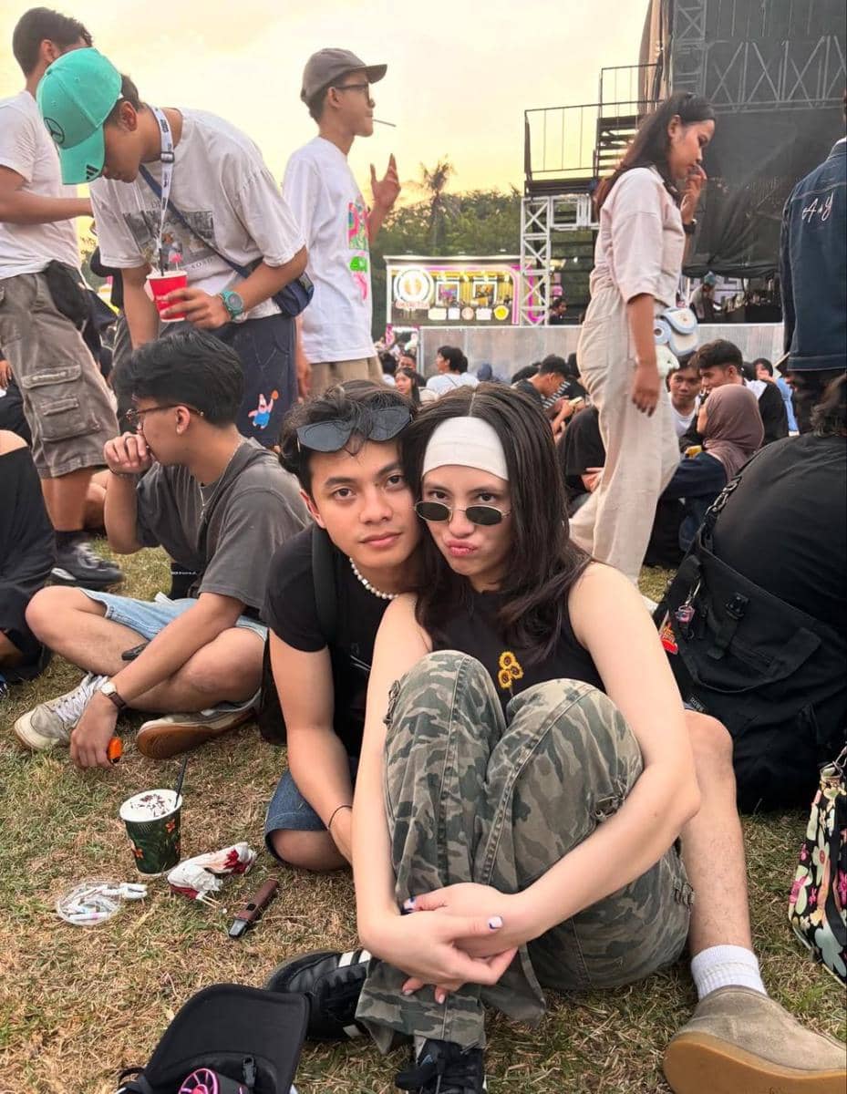 8 Gaya Pacaran Adhisty Zara dan Tsaqib yang Saling Dukung | Popbela.com