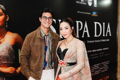 6 Pasangan Artis yang Go Public di Tahun 2025 | Popbela.com