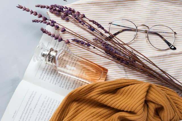 12 Rekomendasi Parfum Lokal Wangi Teh yang Menenangkan | Popbela.com