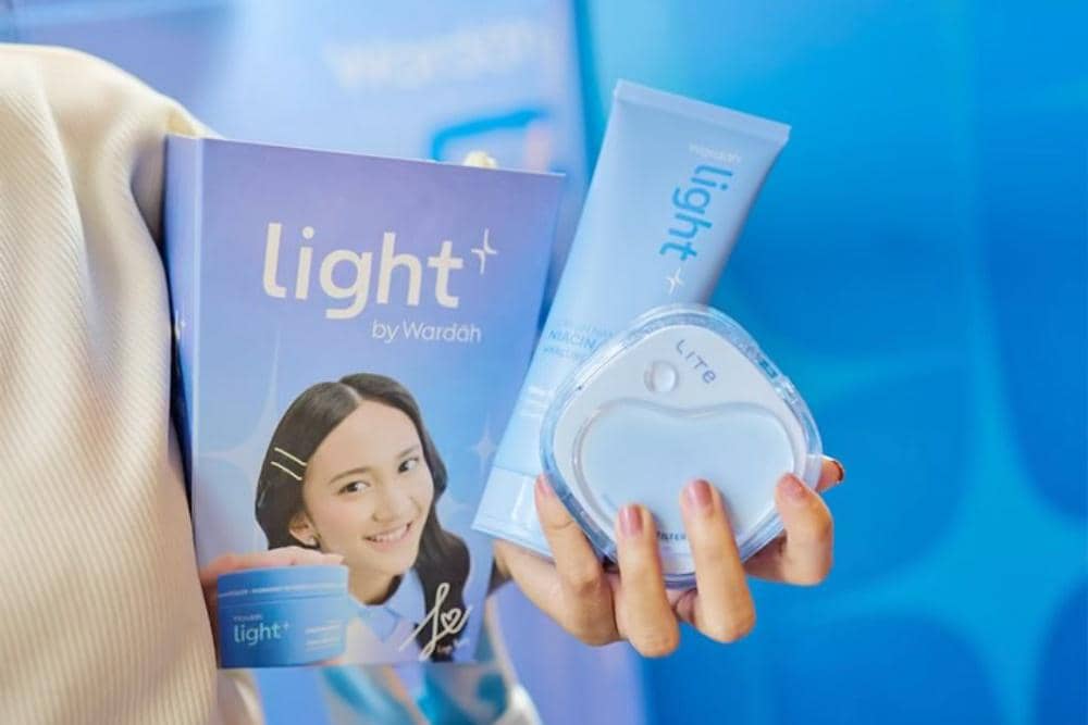 Wardah Luncurkan Light+, Skincare untuk Gen Z yang Ringan dan Praktis ...