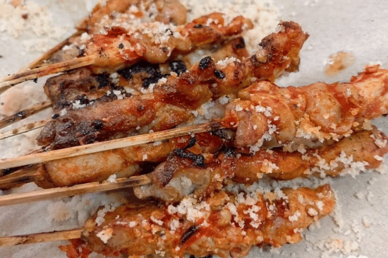 7 Rekomendasi Sate Asin Pedas di Bandung, Paling Enak dan Legendaris ...