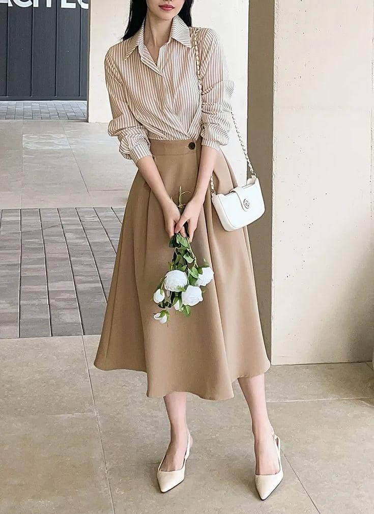 Rok Warna Cream Cocok dengan Baju Warna Apa? Ini 10 Mix & Match-nya ...