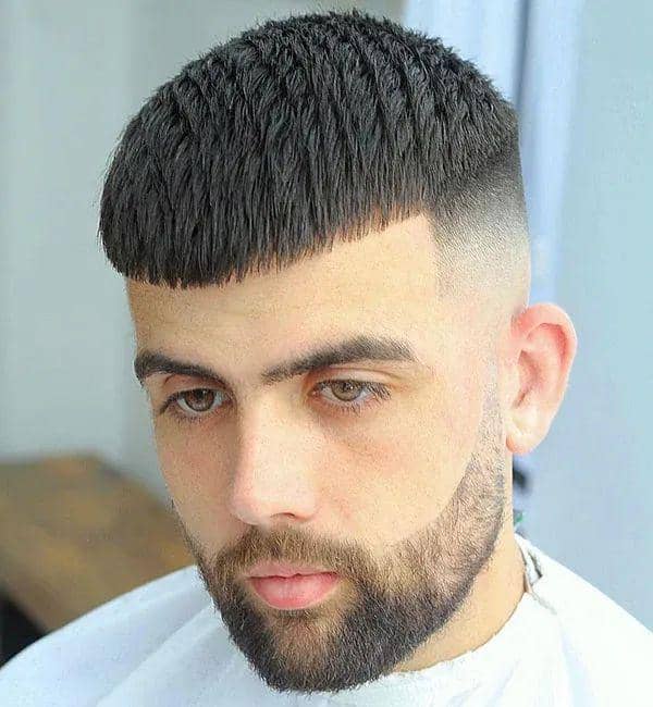 15 Model Potongan Rambut Tipis Pria yang Simpel tapi Trendi | Popbela.com