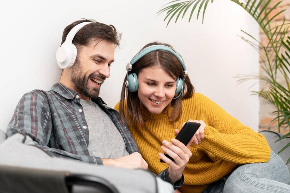 Apa Itu Micro-romance? Berikut Pengertian dan Contohnya | Popbela.com