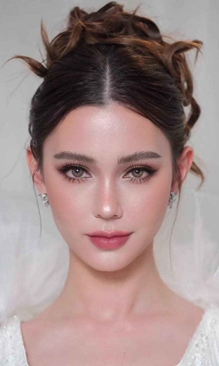 5 Inspirasi Soft Glam Makeup untuk Berbagai Acara Spesial | Popbela.com